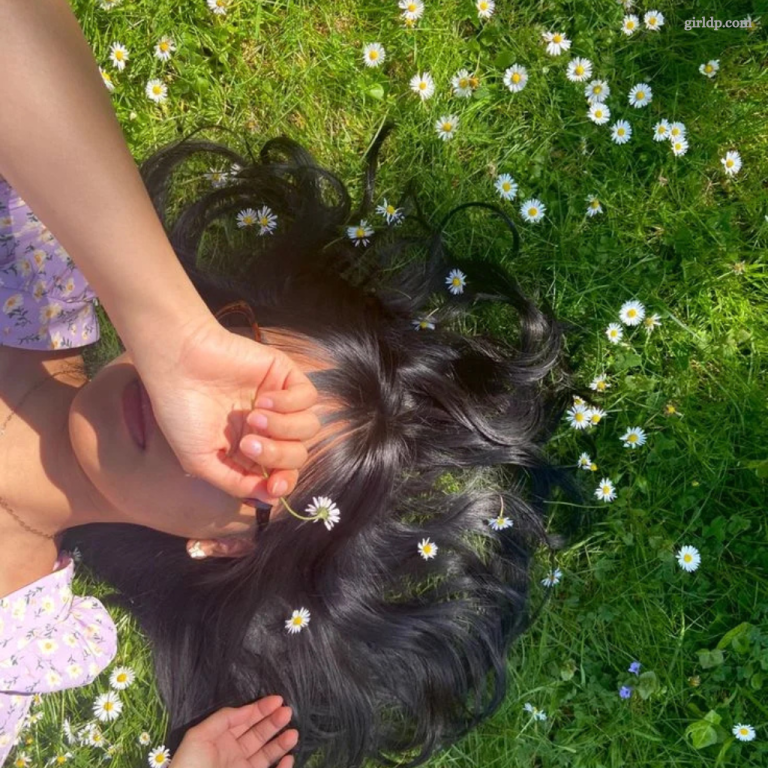 [954]+ Flowers Dp, Images & Wallpapers - Girl DP