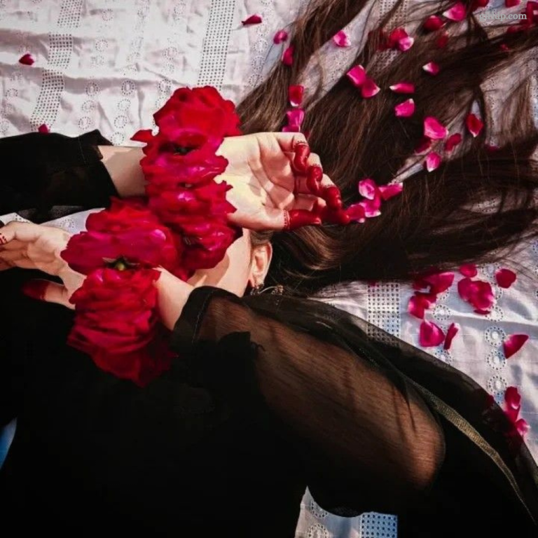 [954]+ Flowers Dp, Images & Wallpapers - Girl DP